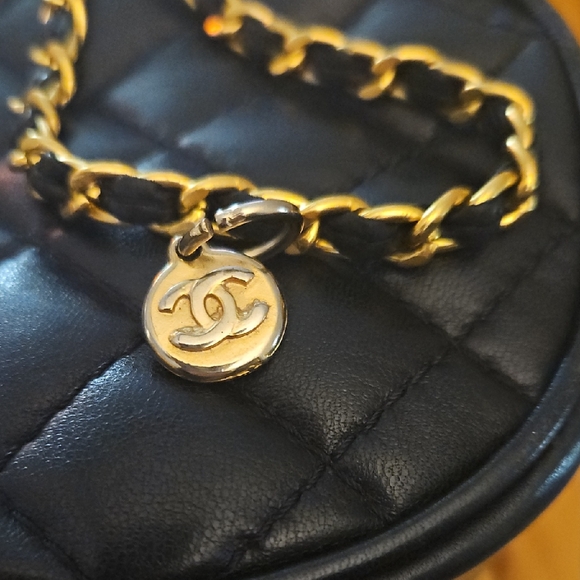 CHANEL | Jewelry | Authentic Chanel Zipper Pull | Poshmark